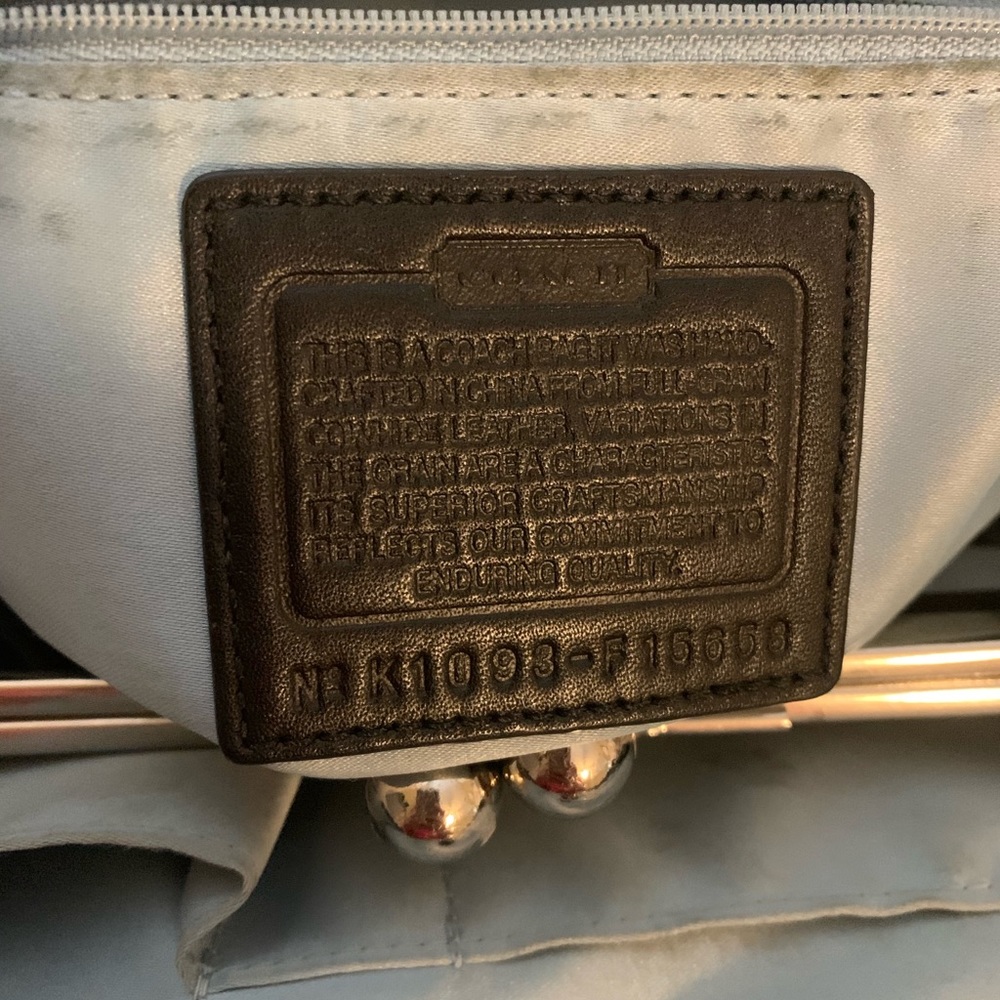 Coach Signature Stitch Frame Carryall K1093-F15658 - Gem